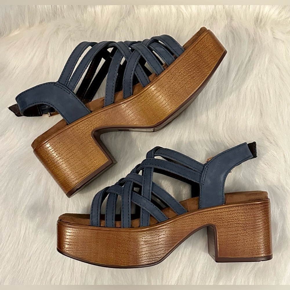 House Of Harlow 1960 Georgia Platform Sandals Denim B… - Gem